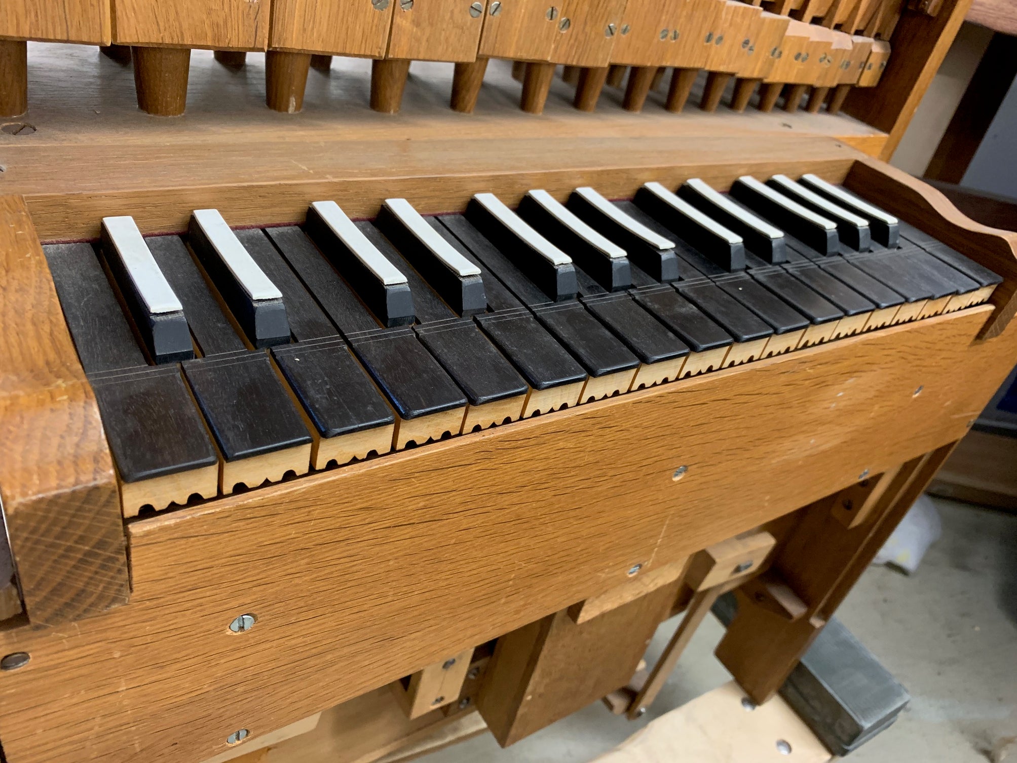 Portativ 8' 2' by Steinmeyer. ~ Sold ~ – Harpsichord Clearing House