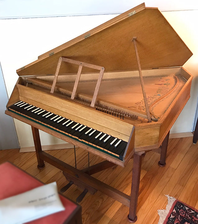 English Bentside by Hugh Gough – Harpsichord Clearing House