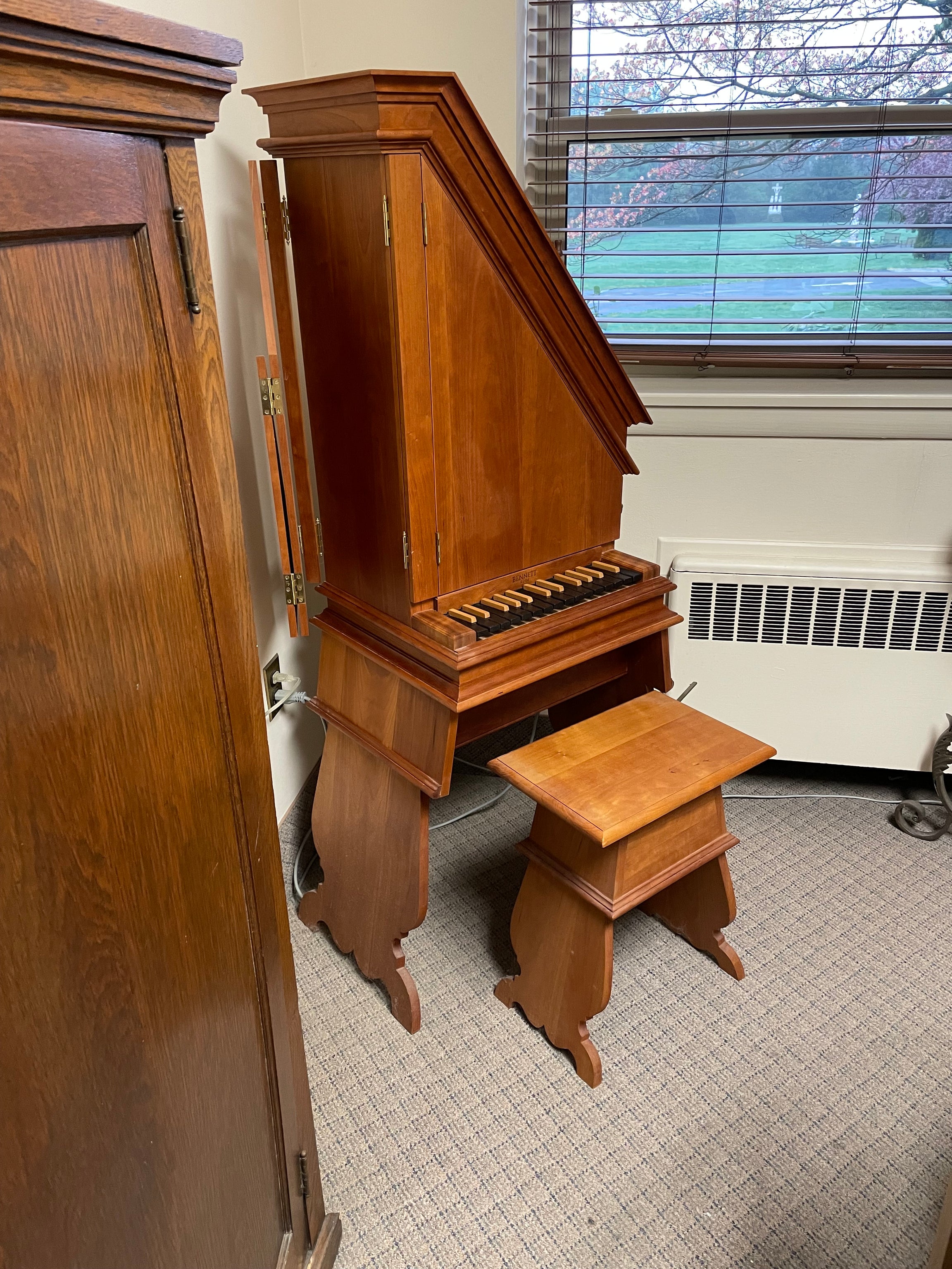 Bennett octave positiv. ~ Sold ~ – Harpsichord Clearing House