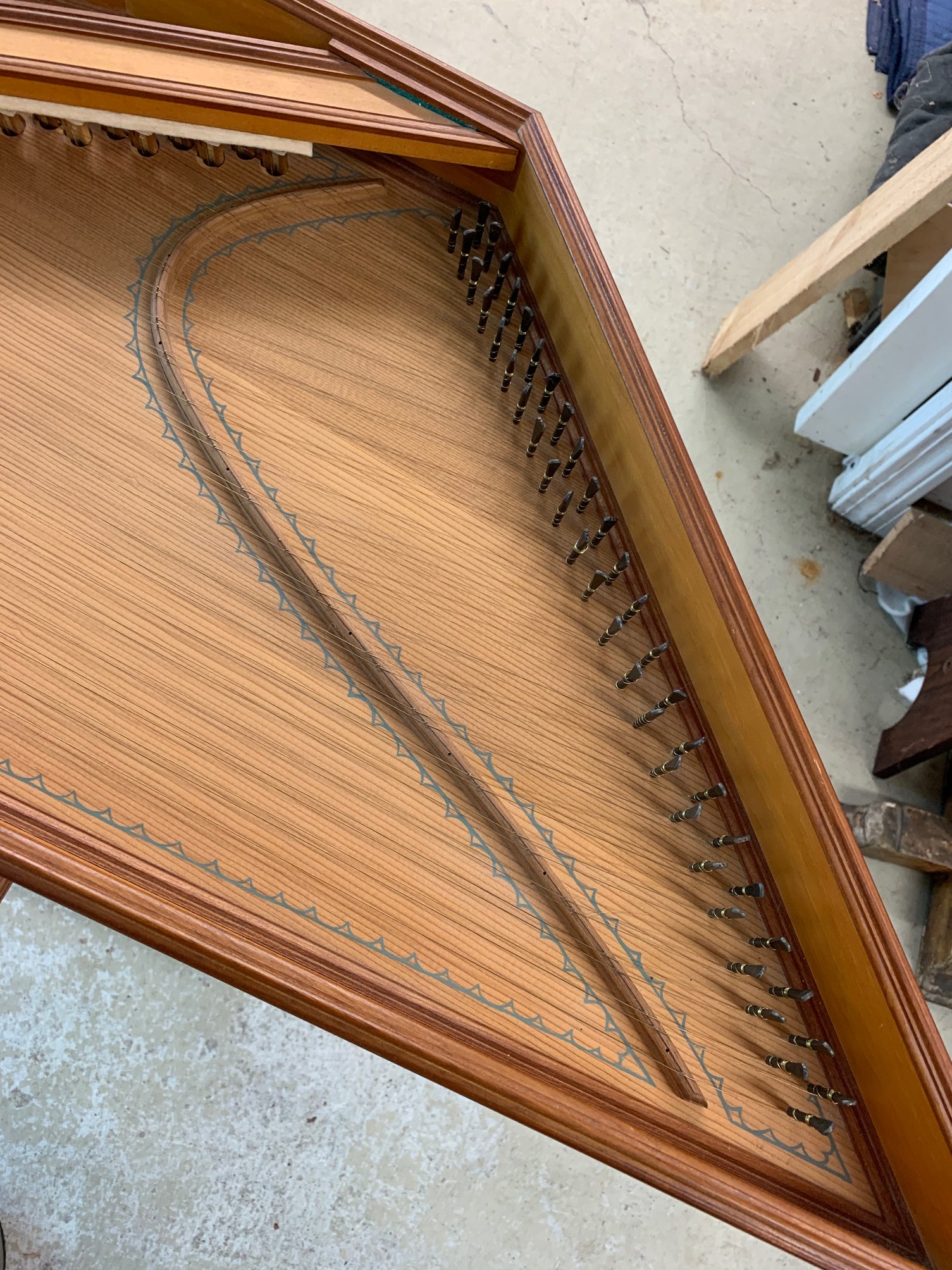 Italian Pentagonal Virginal ~ Sold ~ – Harpsichord Clearing House