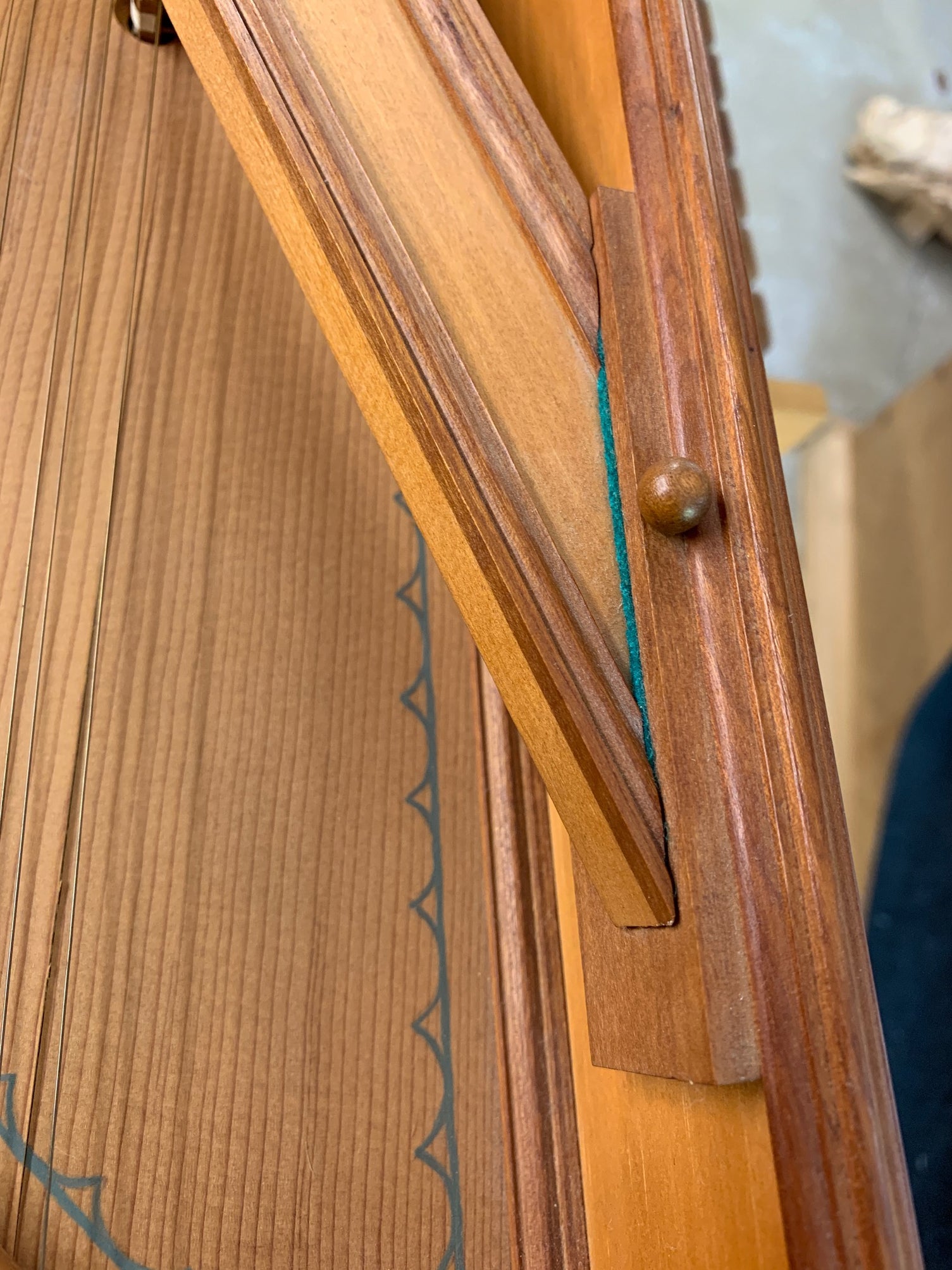 Italian Pentagonal Virginal ~ Sold ~ – Harpsichord Clearing House